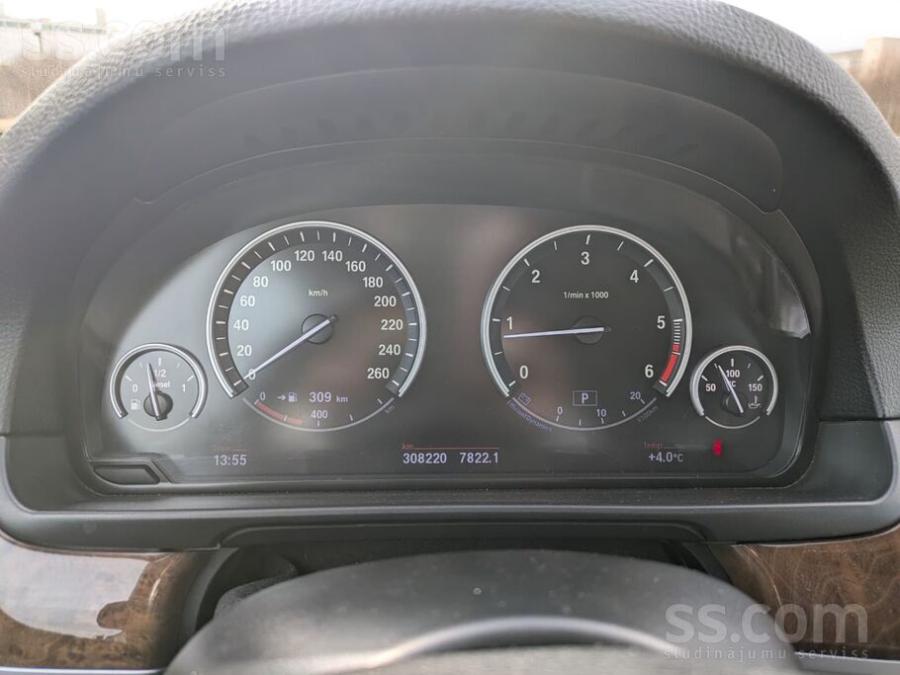 Pelēks BMW 530 2012 Dobele, ar dzinēja tilpumu 3.00 L un nobraukumu 308 tūkst. km par 9000 €, foto 24 vietnē AUTOMOTO.COM.LV