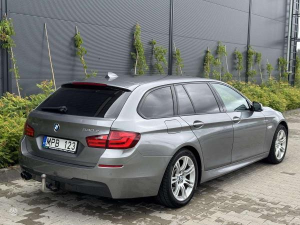 Pelēks BMW 530 2012 Viļņa, ar dzinēja tilpumu 2.99 L un nobraukumu 250 tūkst. km par 9400 €, foto 4 vietnē AUTOMOTO.COM.LV