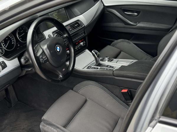 Pelēks BMW 530 2012 Viļņa, ar dzinēja tilpumu 2.99 L un nobraukumu 250 tūkst. km par 9400 €, foto 5 vietnē AUTOMOTO.COM.LV