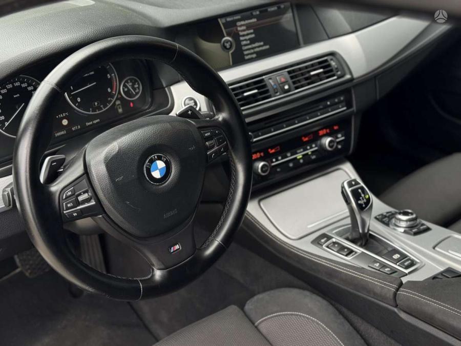 Grey BMW 530 2012 in Vilnius, with an engine capacity of 2.99 L and mileage of 250 thousand km for 9400 €, photo 7 on AUTOMOTO.COM.LV