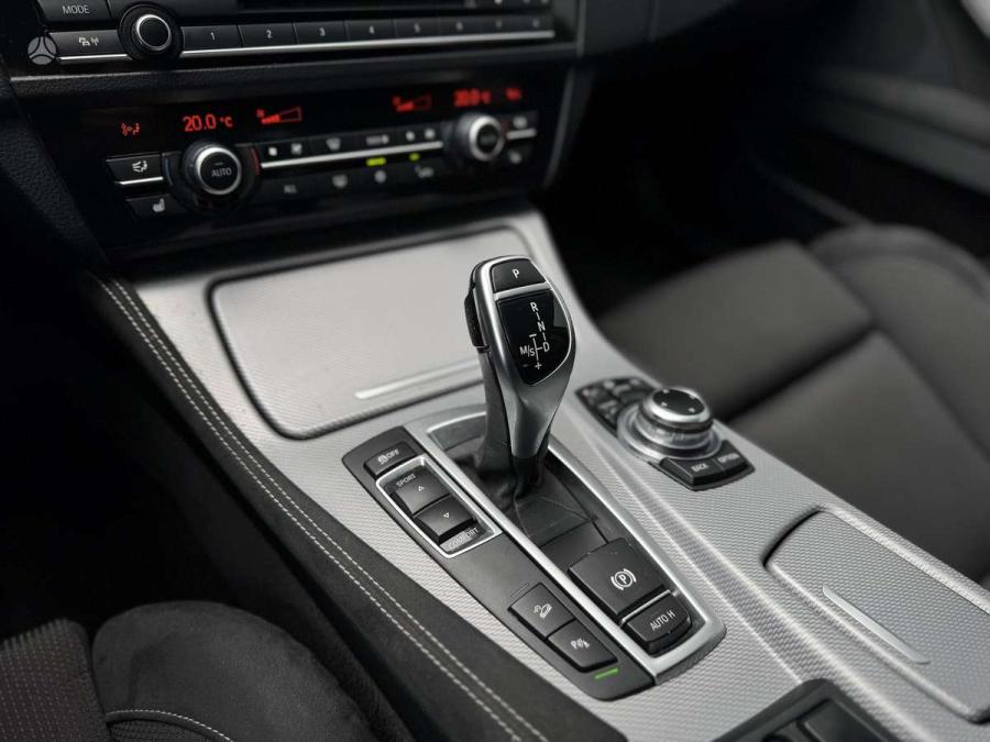 Grey BMW 530 2012 in Vilnius, with an engine capacity of 2.99 L and mileage of 250 thousand km for 9400 €, photo 8 on AUTOMOTO.COM.LV