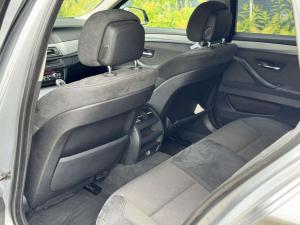 Grey BMW 530 2012 in Vilnius, with an engine capacity of 2.99 L and mileage of 250 thousand km for 9400 €, photo 12 on AUTOMOTO.COM.LV