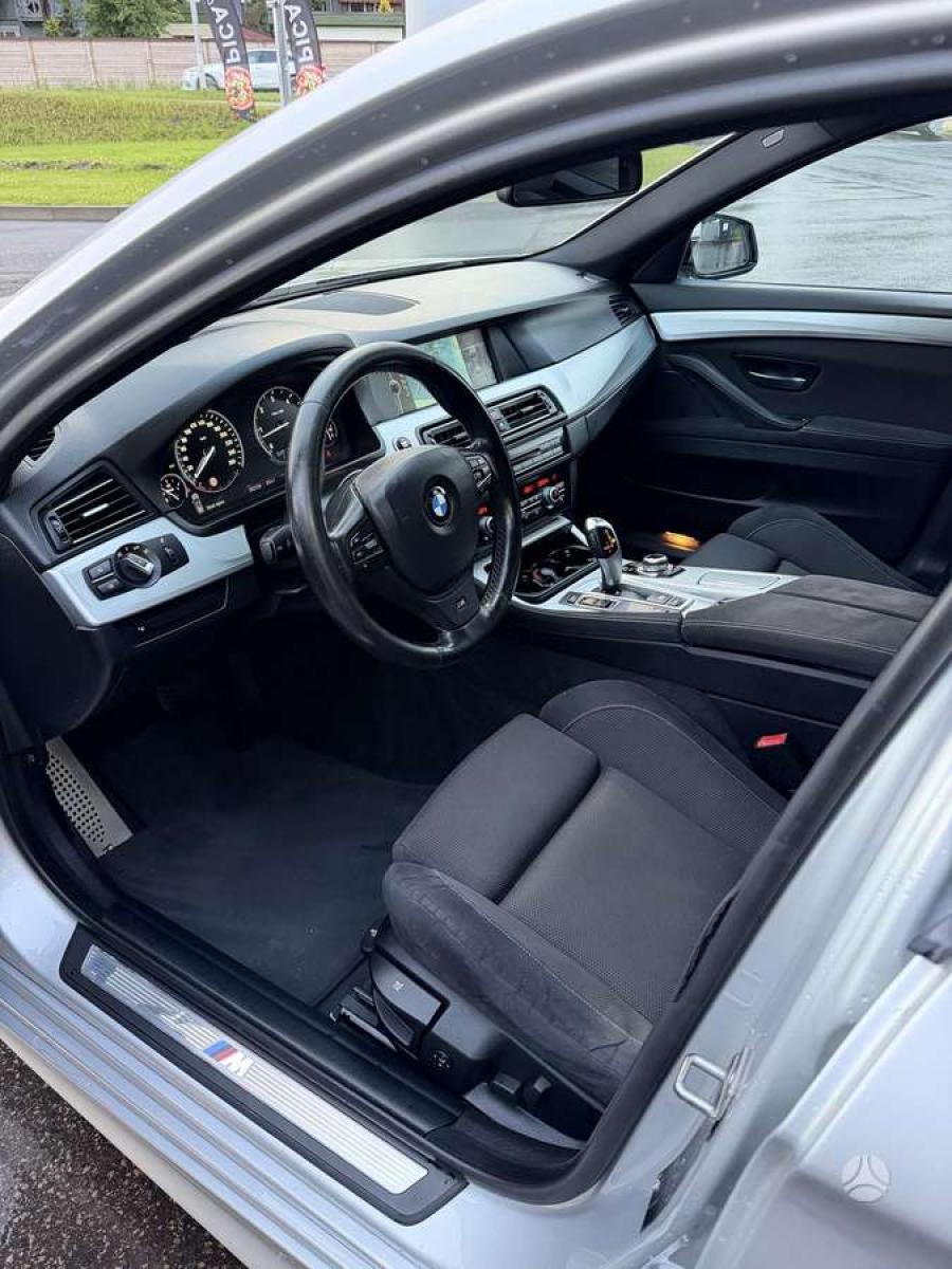 Pelēks BMW 530 2012 Utena, ar dzinēja tilpumu 2.99 L un nobraukumu 352 tūkst. km par 8000 €, foto 26 vietnē AUTOMOTO.COM.LV