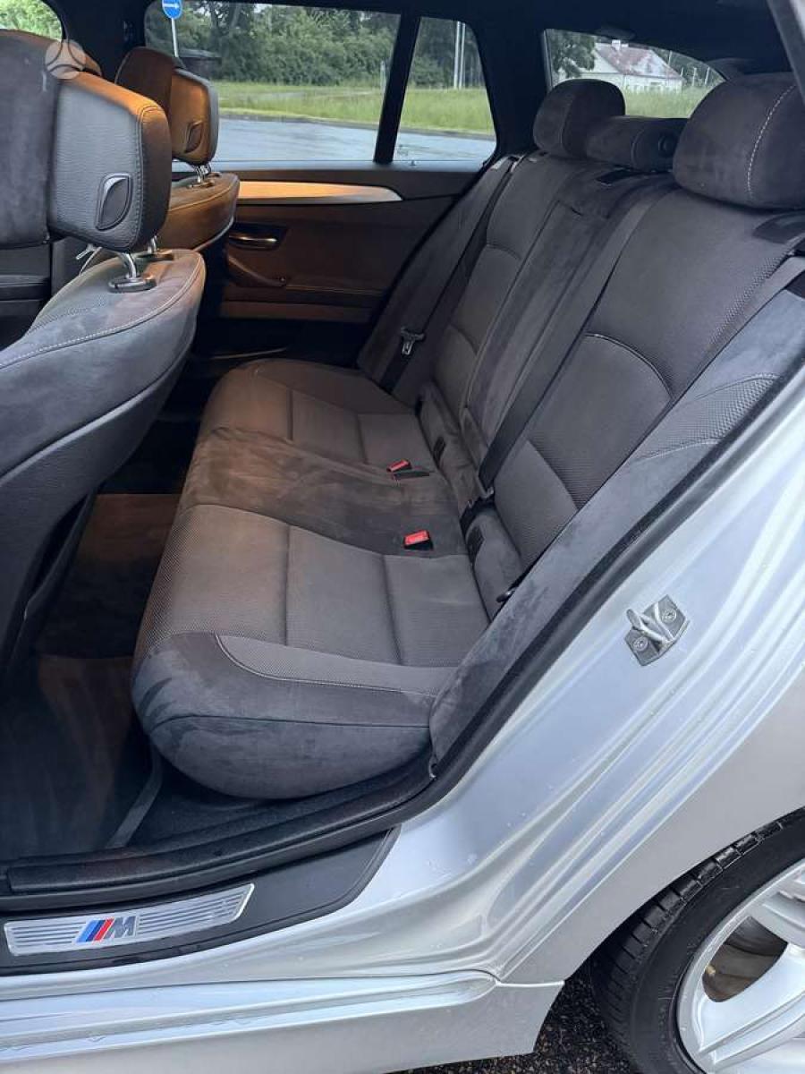 Pelēks BMW 530 2012 Utena, ar dzinēja tilpumu 2.99 L un nobraukumu 352 tūkst. km par 8000 €, foto 29 vietnē AUTOMOTO.COM.LV