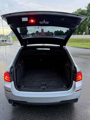 Pelēks BMW 530 2012 Utena, ar dzinēja tilpumu 2.99 L un nobraukumu 352 tūkst. km par 8000 €, foto 34 vietnē AUTOMOTO.COM.LV