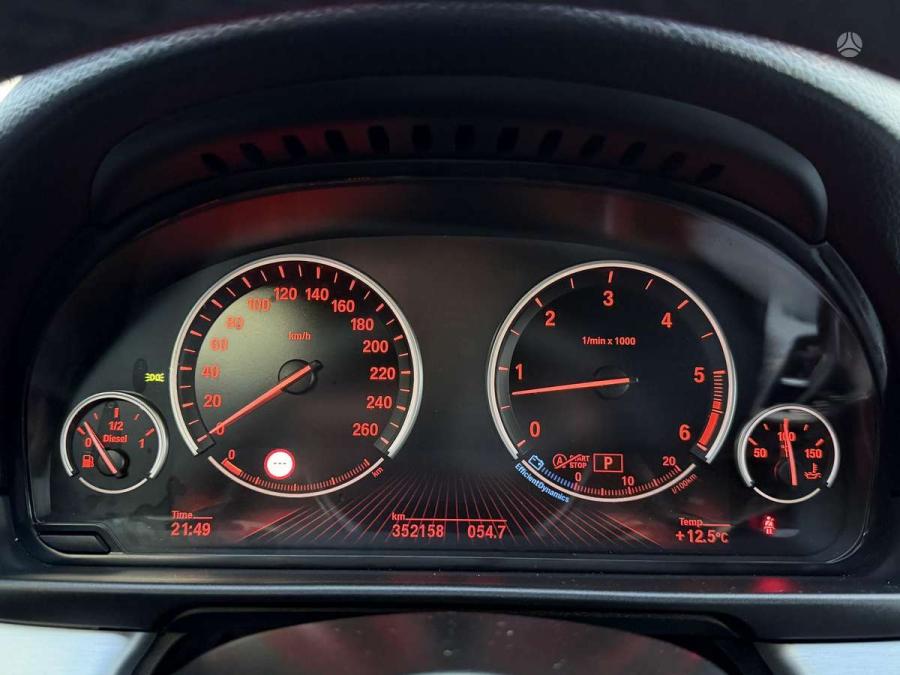 Pelēks BMW 530 2012 Utena, ar dzinēja tilpumu 2.99 L un nobraukumu 352 tūkst. km par 8000 €, foto 37 vietnē AUTOMOTO.COM.LV