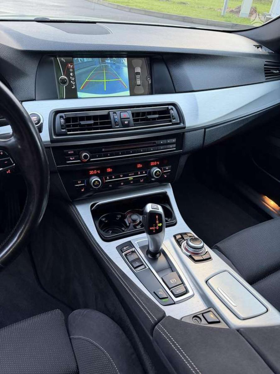 Pelēks BMW 530 2012 Utena, ar dzinēja tilpumu 2.99 L un nobraukumu 352 tūkst. km par 8000 €, foto 38 vietnē AUTOMOTO.COM.LV