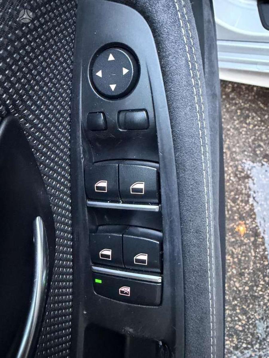 Pelēks BMW 530 2012 Utena, ar dzinēja tilpumu 2.99 L un nobraukumu 352 tūkst. km par 8000 €, foto 46 vietnē AUTOMOTO.COM.LV