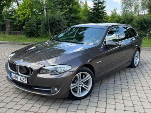 Pelēks BMW 530 2012 Viļņa, ar dzinēja tilpumu 2.99 L un nobraukumu 277 tūkst. km par 9300 €, foto  vietnē AUTOMOTO.COM.LV
