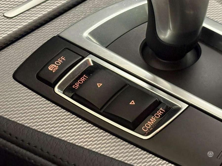 Pelēks BMW 530 2012 Marijampole, ar dzinēja tilpumu 2.99 L un nobraukumu 350 tūkst. km par 9500 €, foto 19 vietnē AUTOMOTO.COM.LV