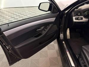 Pelēks BMW 530 2012 Marijampole, ar dzinēja tilpumu 2.99 L un nobraukumu 350 tūkst. km par 9500 €, foto 34 vietnē AUTOMOTO.COM.LV