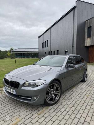 Grey BMW 530 2012 in Taurage, with an engine capacity of 2.99 L and mileage of 291 thousand km for 9800 €, photo 3 on AUTOMOTO.COM.LV