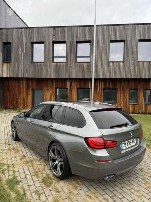 Grey BMW 530 2012 in Taurage, with an engine capacity of 2.99 L and mileage of 291 thousand km for 9800 €, photo 5 on AUTOMOTO.COM.LV
