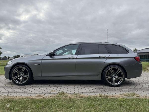 Pelēks BMW 530 2012 Tauragė, ar dzinēja tilpumu 2.99 L un nobraukumu 291 tūkst. km par 9800 €, foto 7 vietnē AUTOMOTO.COM.LV