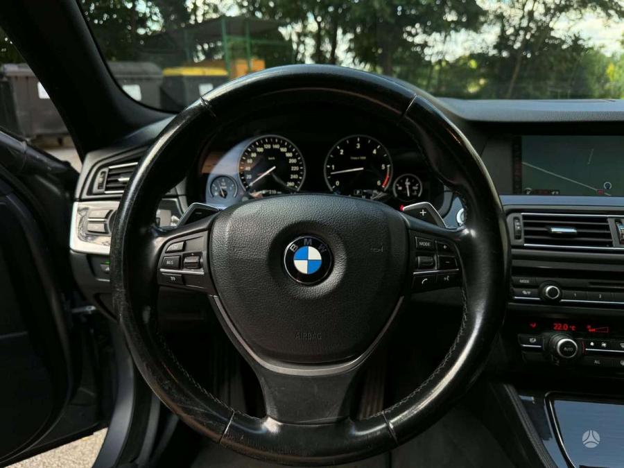 Grey BMW 530 2012 in Taurage, with an engine capacity of 2.99 L and mileage of 291 thousand km for 9800 €, photo 23 on AUTOMOTO.COM.LV