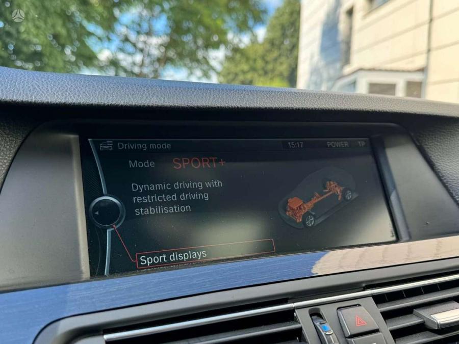 Grey BMW 530 2012 in Taurage, with an engine capacity of 2.99 L and mileage of 291 thousand km for 9800 €, photo 37 on AUTOMOTO.COM.LV