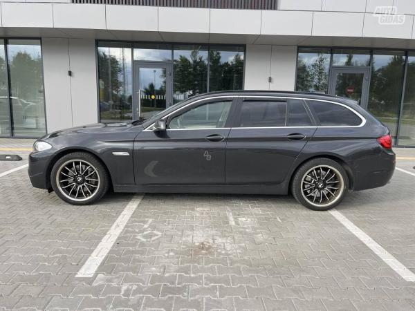 Grey BMW 530 2012 in Vilnius, with an engine capacity of 3.00 L and mileage of 336 thousand km for 8000 €, photo 4 on AUTOMOTO.COM.LV