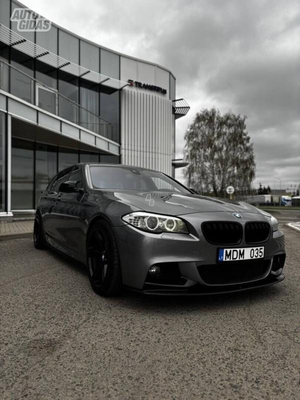Pelēks BMW 530 2012 Panevēža, ar dzinēja tilpumu 3.00 L un nobraukumu 355 tūkst. km par 10500 €, foto 3 vietnē AUTOMOTO.COM.LV