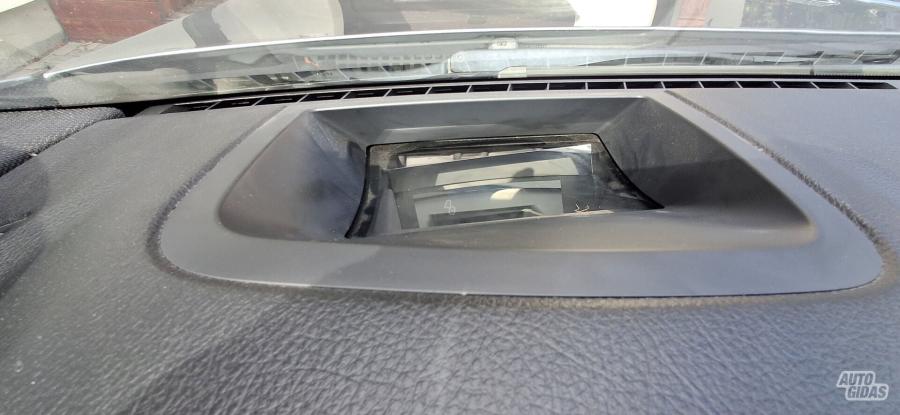Pelēks BMW 530 2012 Pasvalys, ar dzinēja tilpumu 3.00 L un nobraukumu 296 tūkst. km par 6950 €, foto 22 vietnē AUTOMOTO.COM.LV