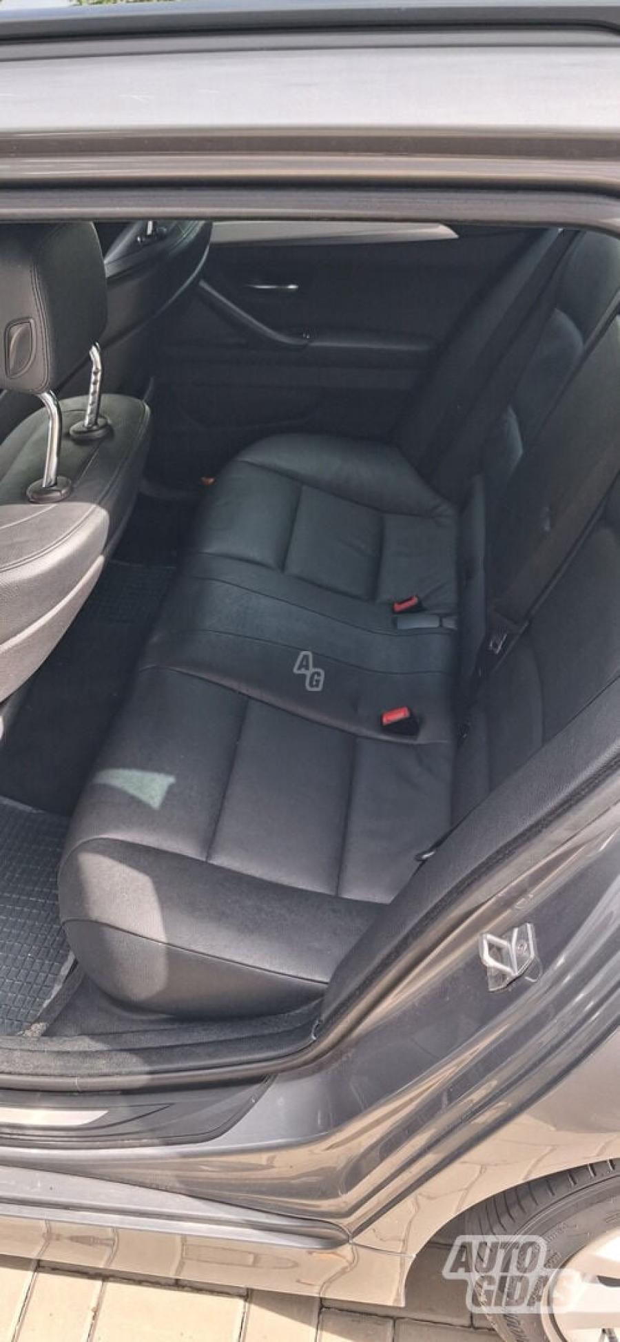 Pelēks BMW 530 2012 Pasvalys, ar dzinēja tilpumu 3.00 L un nobraukumu 296 tūkst. km par 6950 €, foto 25 vietnē AUTOMOTO.COM.LV