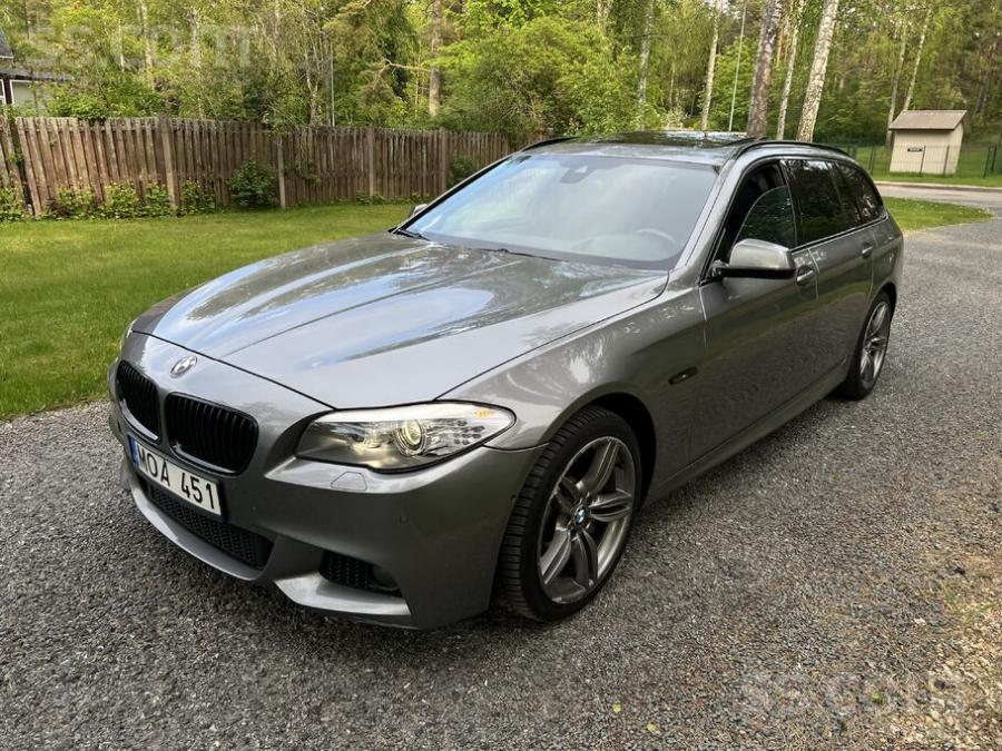 Grey BMW 530 2013 in Riga, with an engine capacity of 3.00 L and mileage of 273 thousand km for 8750 €, photo 1 on AUTOMOTO.COM.LV