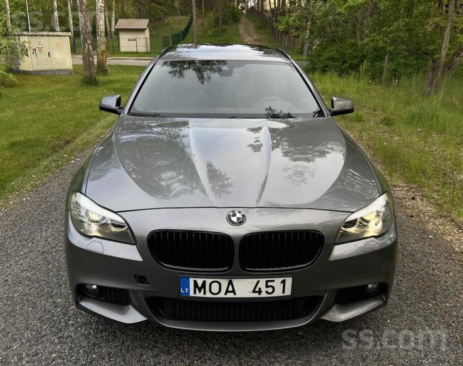 Grey BMW 530 2013 in Riga, with an engine capacity of 3.00 L and mileage of 273 thousand km for 8750 €, photo 20 on AUTOMOTO.COM.LV