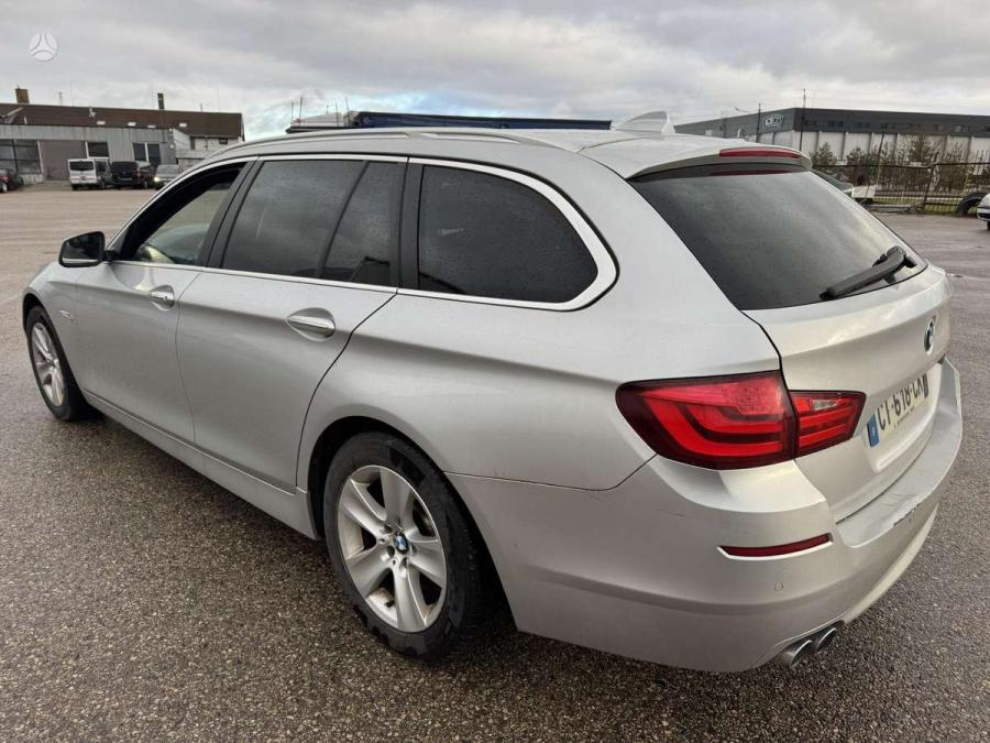 Pelēks BMW 530 2013 Marijampole, ar dzinēja tilpumu 2.99 L un nobraukumu 337 tūkst. km par 7485 €, foto 3 vietnē AUTOMOTO.COM.LV