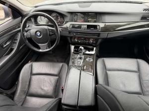 Pelēks BMW 530 2013 Marijampole, ar dzinēja tilpumu 2.99 L un nobraukumu 337 tūkst. km par 7485 €, foto 15 vietnē AUTOMOTO.COM.LV
