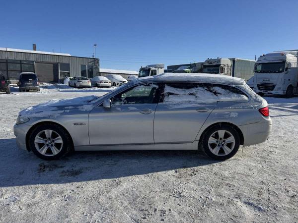 Pelēks BMW 530 2013 Marijampole, ar dzinēja tilpumu 2.99 L un nobraukumu 337 tūkst. km par 7600 €, foto 2 vietnē AUTOMOTO.COM.LV