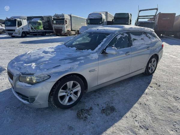 Grey BMW 530 2013 in Marijampole, with an engine capacity of 2.99 L and mileage of 337 thousand km for 7485 €, photo 1 on AUTOMOTO.COM.LV