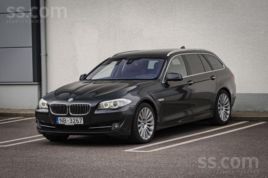 Grey BMW 530 2013 in Riga, with an engine capacity of 3.00 L and mileage of 347 thousand km for 7900 €, photo 1 on AUTOMOTO.COM.LV