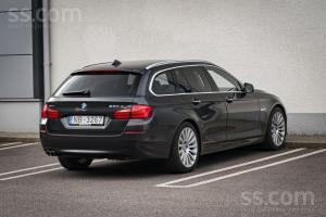 Grey BMW 530 2013 in Riga, with an engine capacity of 3.00 L and mileage of 347 thousand km for 7900 €, photo 5 on AUTOMOTO.COM.LV