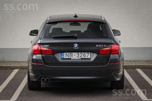Grey BMW 530 2013 in Riga, with an engine capacity of 3.00 L and mileage of 347 thousand km for 7900 €, photo 6 on AUTOMOTO.COM.LV