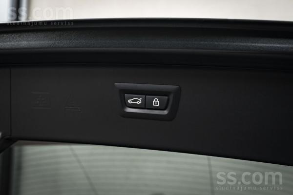 Grey BMW 530 2013 in Riga, with an engine capacity of 3.00 L and mileage of 347 thousand km for 7900 €, photo 9 on AUTOMOTO.COM.LV