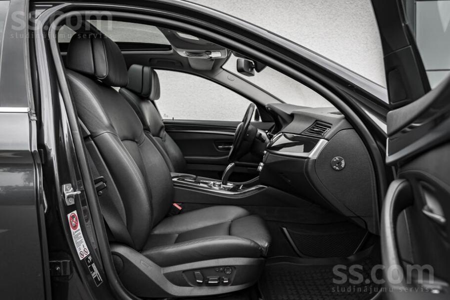 Grey BMW 530 2013 in Riga, with an engine capacity of 3.00 L and mileage of 347 thousand km for 7900 €, photo 12 on AUTOMOTO.COM.LV