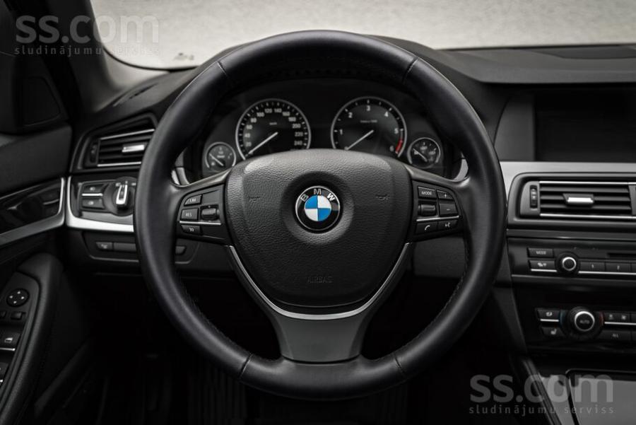 Grey BMW 530 2013 in Riga, with an engine capacity of 3.00 L and mileage of 347 thousand km for 7900 €, photo 21 on AUTOMOTO.COM.LV