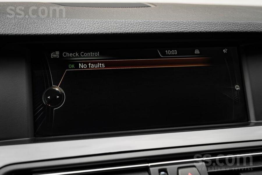 Grey BMW 530 2013 in Riga, with an engine capacity of 3.00 L and mileage of 347 thousand km for 7900 €, photo 26 on AUTOMOTO.COM.LV