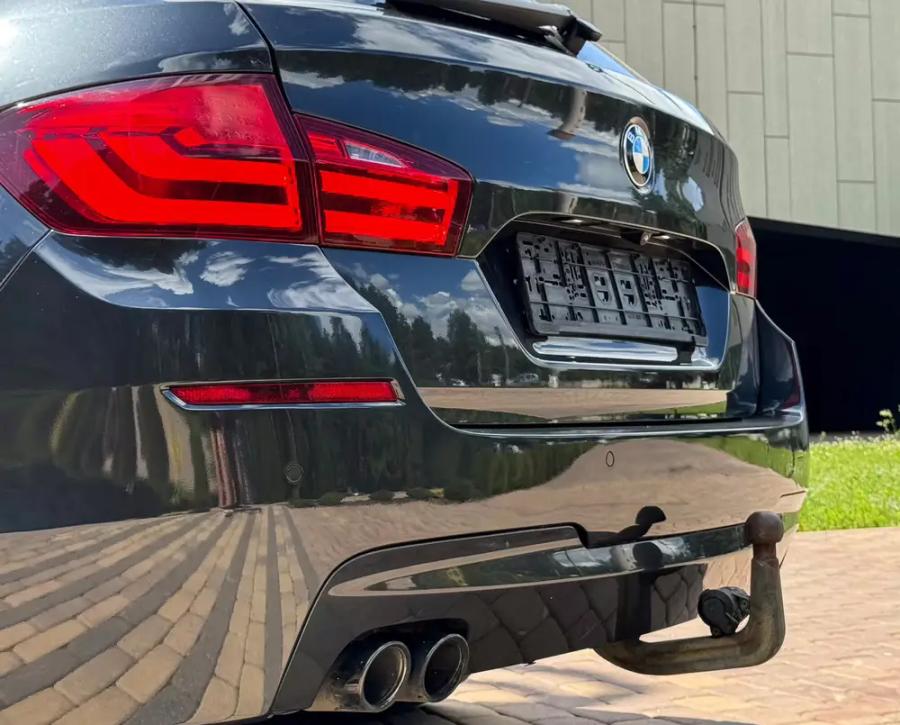 Grey BMW 530 2013 in Riga, with an engine capacity of 3.00 L and mileage of 295 thousand km for 9900 €, photo 15 on AUTOMOTO.COM.LV