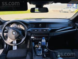 Pelēks BMW 530 2013 Preiļi, ar dzinēja tilpumu 3.00 L un nobraukumu 326 tūkst. km par 8300 €, foto 8 vietnē AUTOMOTO.COM.LV