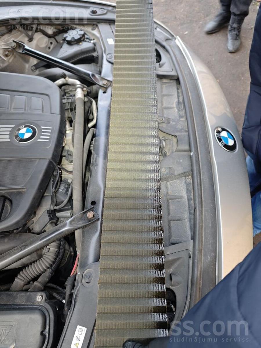 Pelēks BMW 530 2013 Liepāja, ar dzinēja tilpumu 3.00 L un nobraukumu 332 tūkst. km par 1234 €, foto 13 vietnē AUTOMOTO.COM.LV