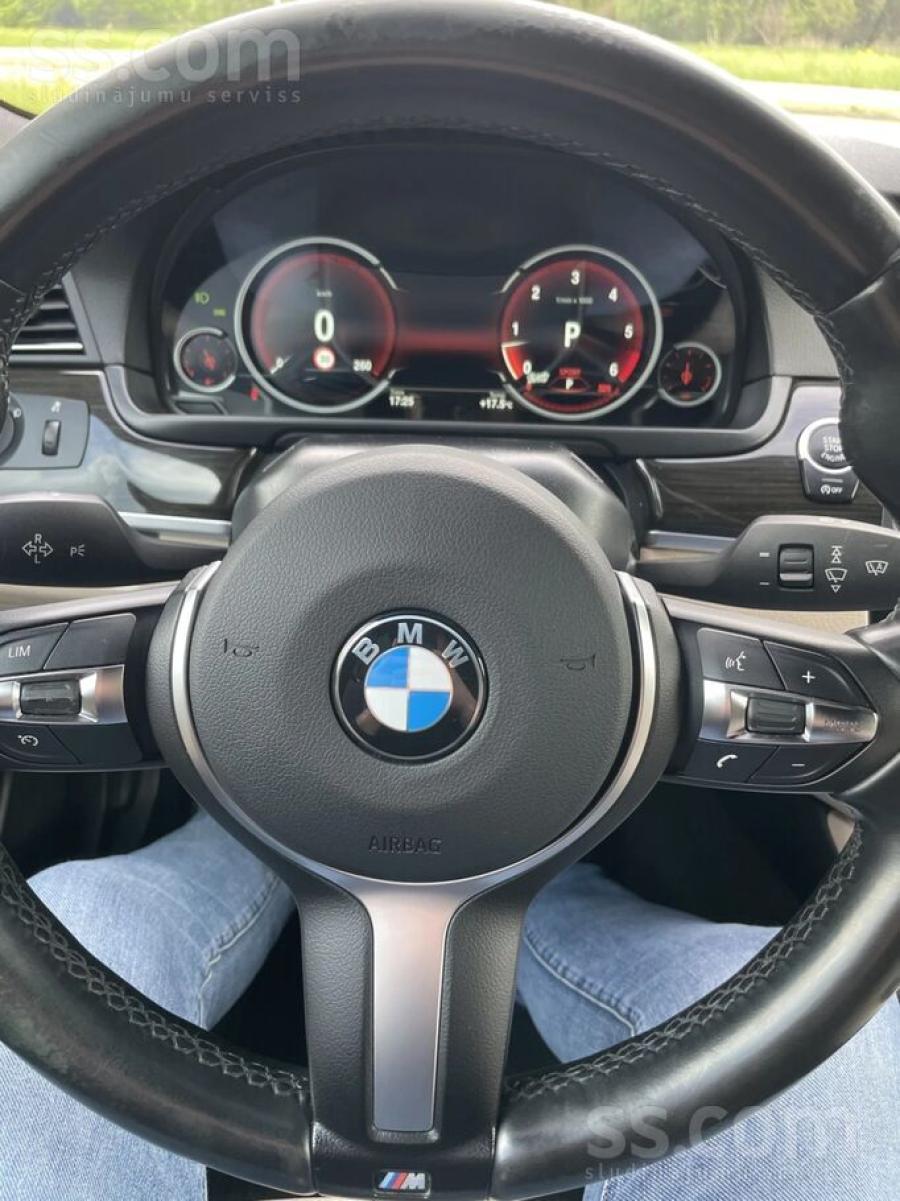 Grey BMW 530 2013 in Riga, with an engine capacity of 3.00 L and mileage of 344 thousand km for 13400 €, photo 15 on AUTOMOTO.COM.LV