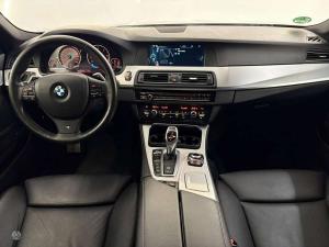 Pelēks BMW 530 2013 Marijampole, ar dzinēja tilpumu 2.99 L un nobraukumu 310 tūkst. km par 10950 €, foto 15 vietnē AUTOMOTO.COM.LV