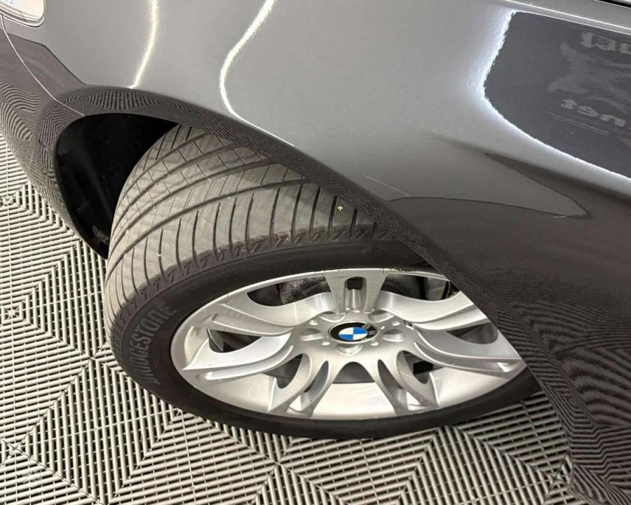 Pelēks BMW 530 2013 Marijampole, ar dzinēja tilpumu 2.99 L un nobraukumu 310 tūkst. km par 10950 €, foto 26 vietnē AUTOMOTO.COM.LV
