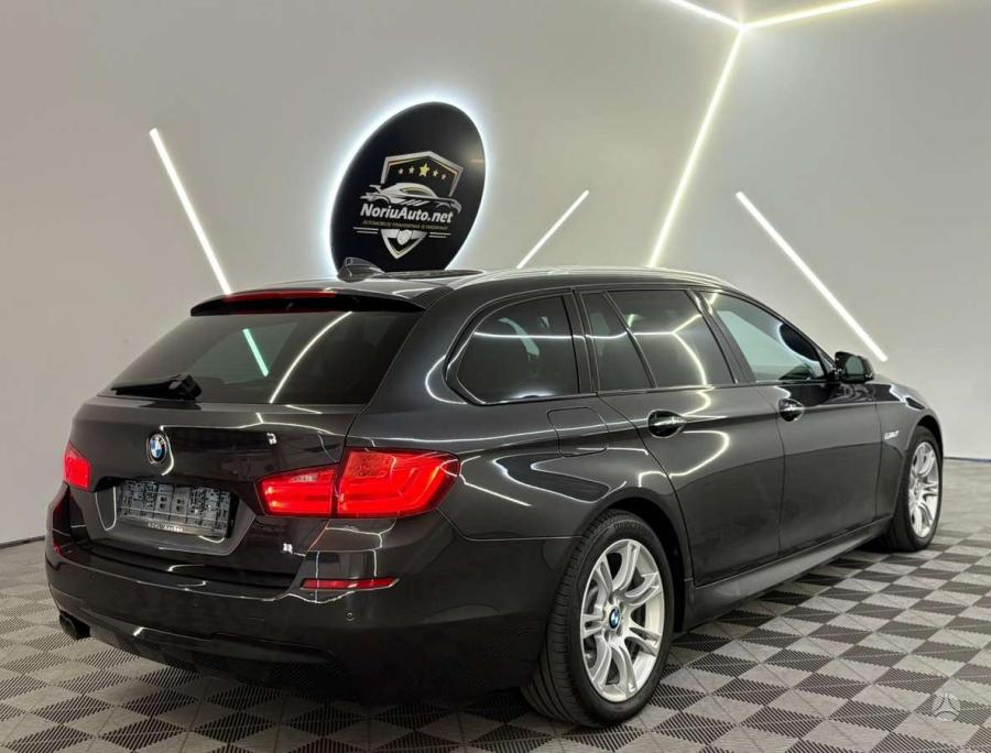 Pelēks BMW 530 2013 Marijampole, ar dzinēja tilpumu 2.99 L un nobraukumu 310 tūkst. km par 10950 €, foto 32 vietnē AUTOMOTO.COM.LV