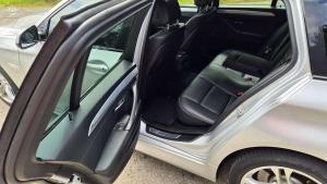 Grey BMW 530 2013 in Telschi, with an engine capacity of 2.99 L and mileage of 335 thousand km for 9800 €, photo 12 on AUTOMOTO.COM.LV