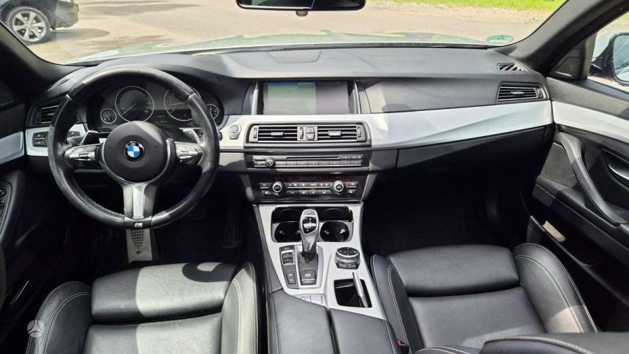 Grey BMW 530 2013 in Telschi, with an engine capacity of 2.99 L and mileage of 335 thousand km for 9800 €, photo 20 on AUTOMOTO.COM.LV