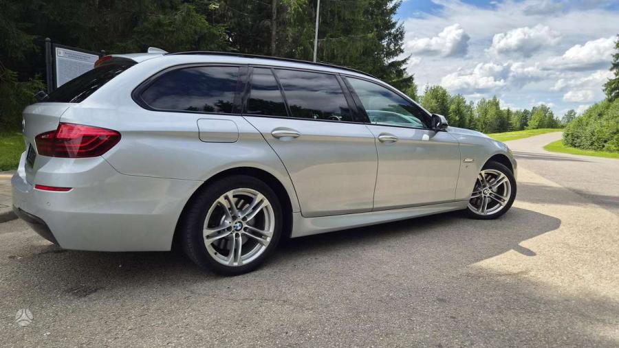 Grey BMW 530 2013 in Telschi, with an engine capacity of 2.99 L and mileage of 335 thousand km for 9800 €, photo 28 on AUTOMOTO.COM.LV