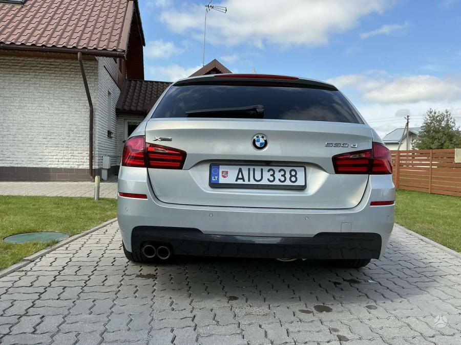 Pelēks BMW 530 2013 Vilkaviškis, ar dzinēja tilpumu 2.99 L un nobraukumu 337 tūkst. km par 10950 €, foto 9 vietnē AUTOMOTO.COM.LV