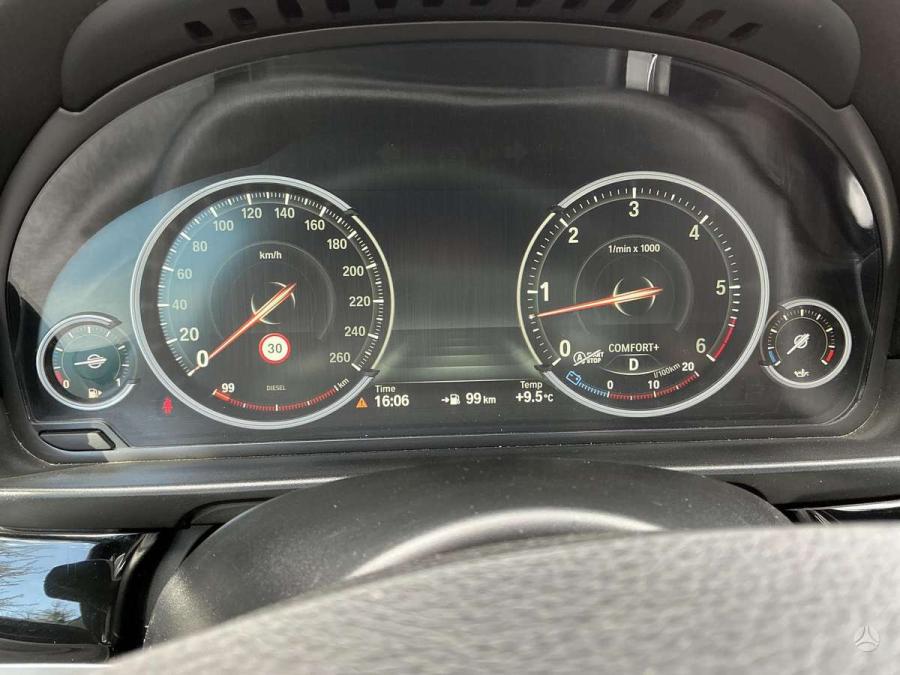 Pelēks BMW 530 2013 Vilkaviškis, ar dzinēja tilpumu 2.99 L un nobraukumu 337 tūkst. km par 10950 €, foto 13 vietnē AUTOMOTO.COM.LV