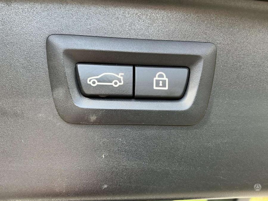 Pelēks BMW 530 2013 Vilkaviškis, ar dzinēja tilpumu 2.99 L un nobraukumu 337 tūkst. km par 10950 €, foto 23 vietnē AUTOMOTO.COM.LV